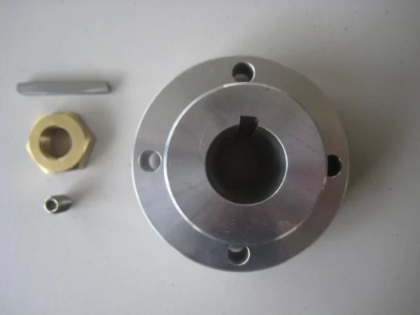 BORG WARNER DOUBLE TAPER PROPELLER SHAFT COUPLING . WAKE / SKI ...